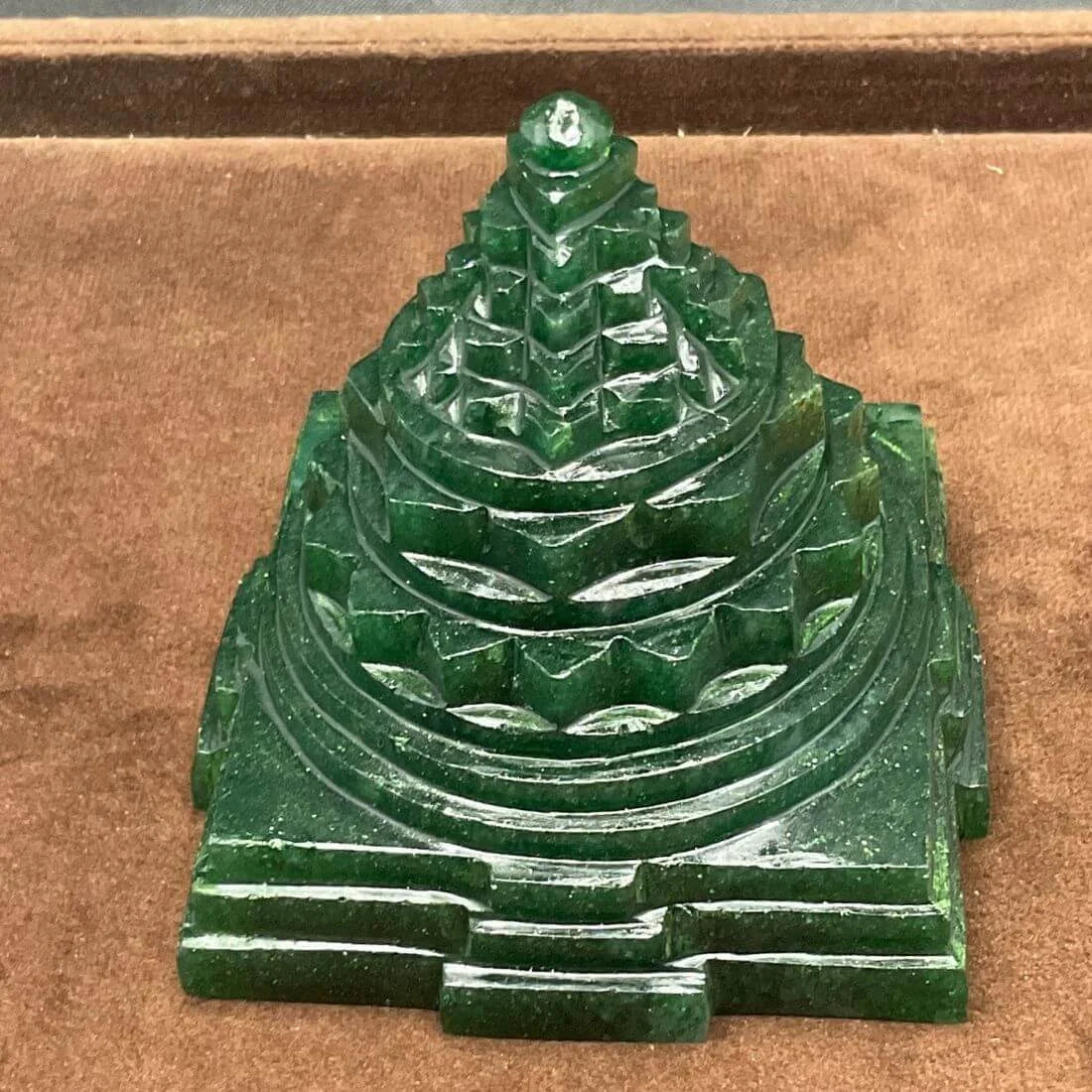 green aventurine shree yantra – Crystal Empire Siri